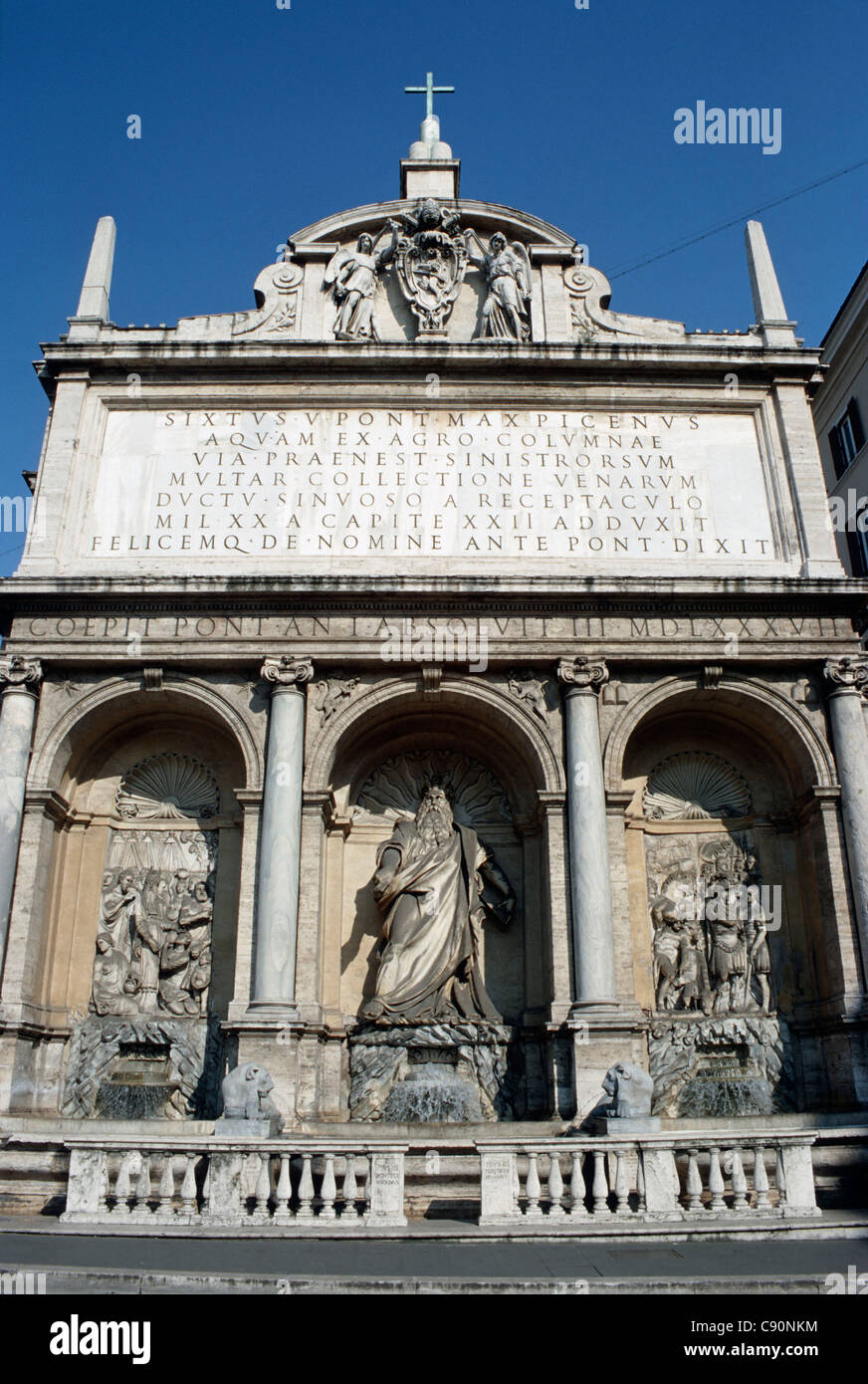 Moses Fountain, Fontana dell'Aqua Felice, Rome, Italy Stock Photo - Alamy