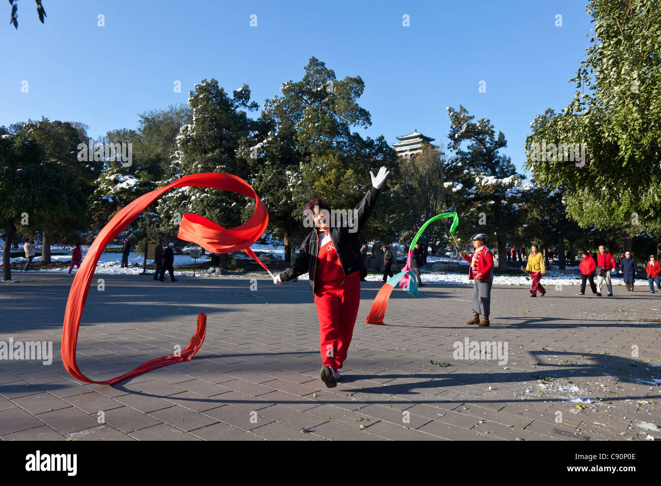 Ribbon dance china hi-res stock photography and images - Alamy