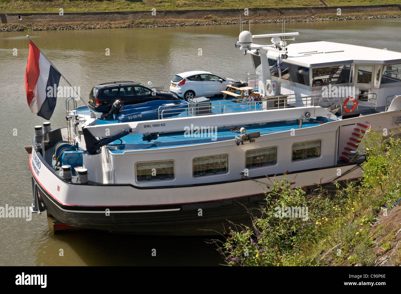 Car barge hi-res stock photography and images - Alamy