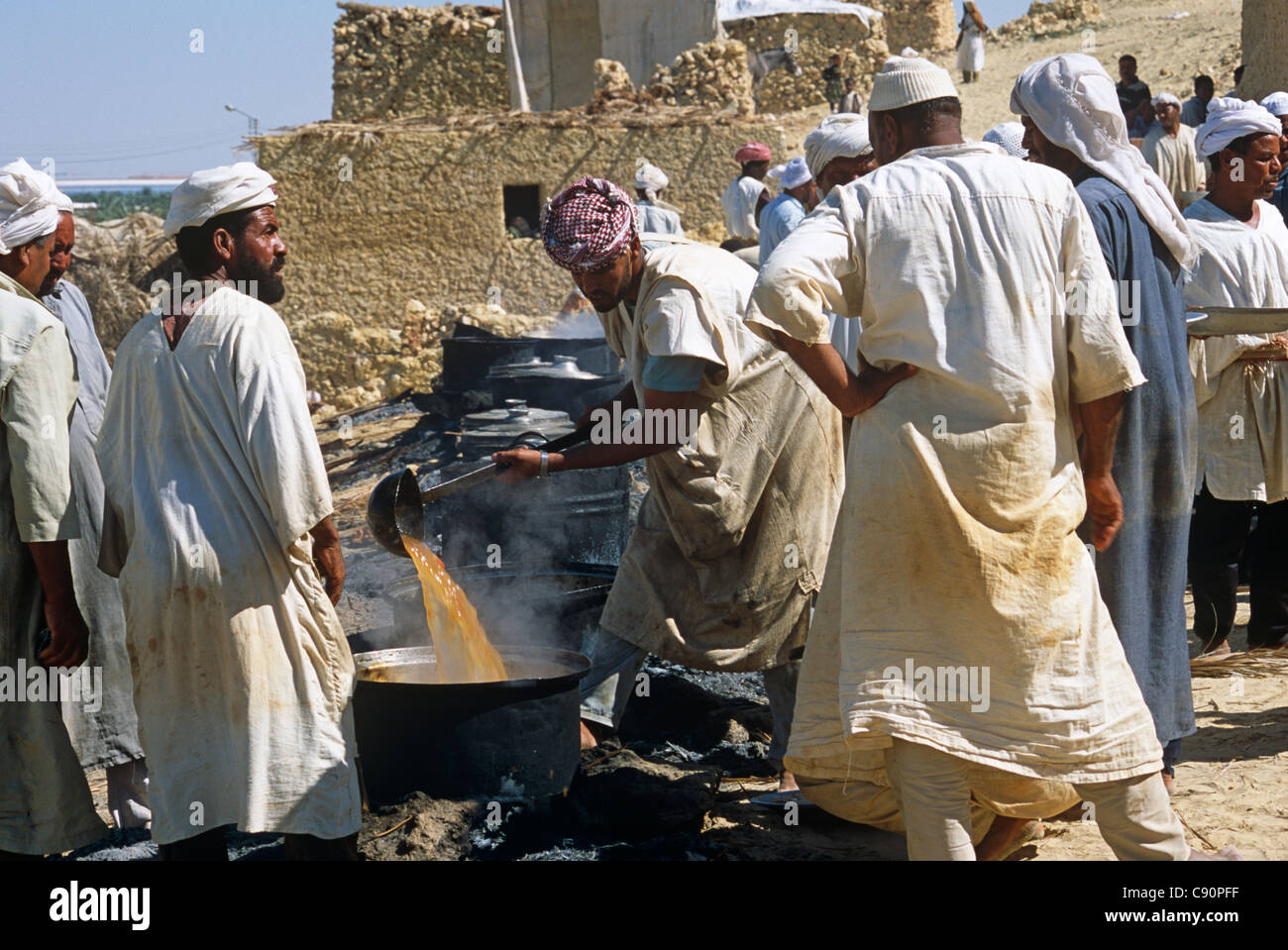 Mid adult men siwa hi-res stock photography and images - Alamy