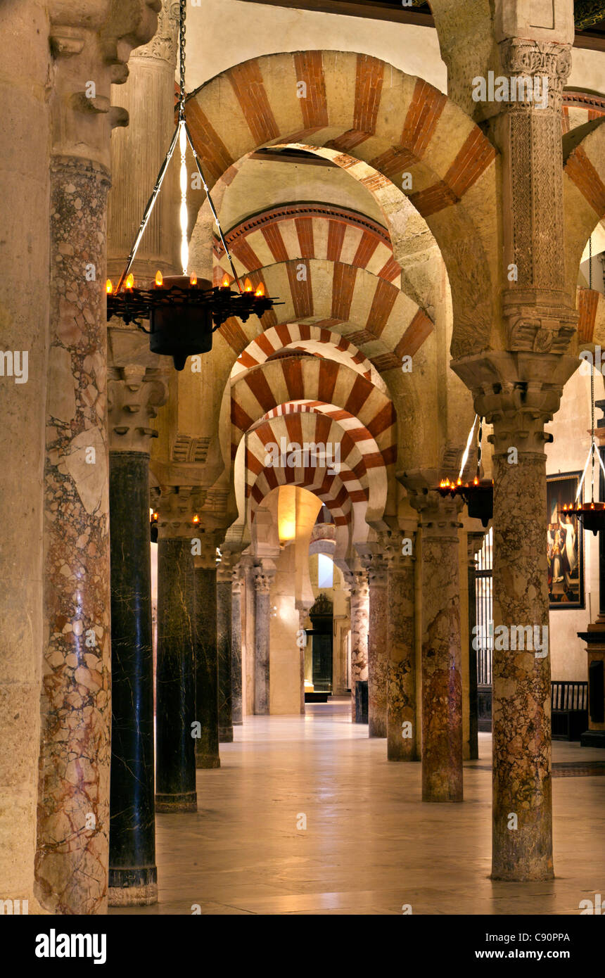 Moorish arches hi-res stock photography and images - Alamy