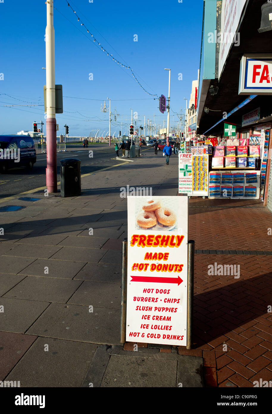 Seafront promenade sign hi-res stock photography and images - Alamy