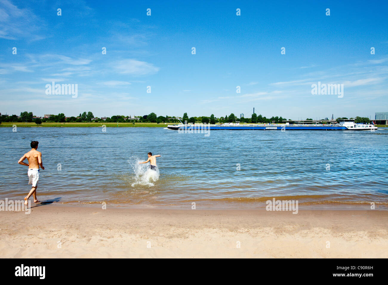Rhine beach hi-res stock photography and images - Alamy