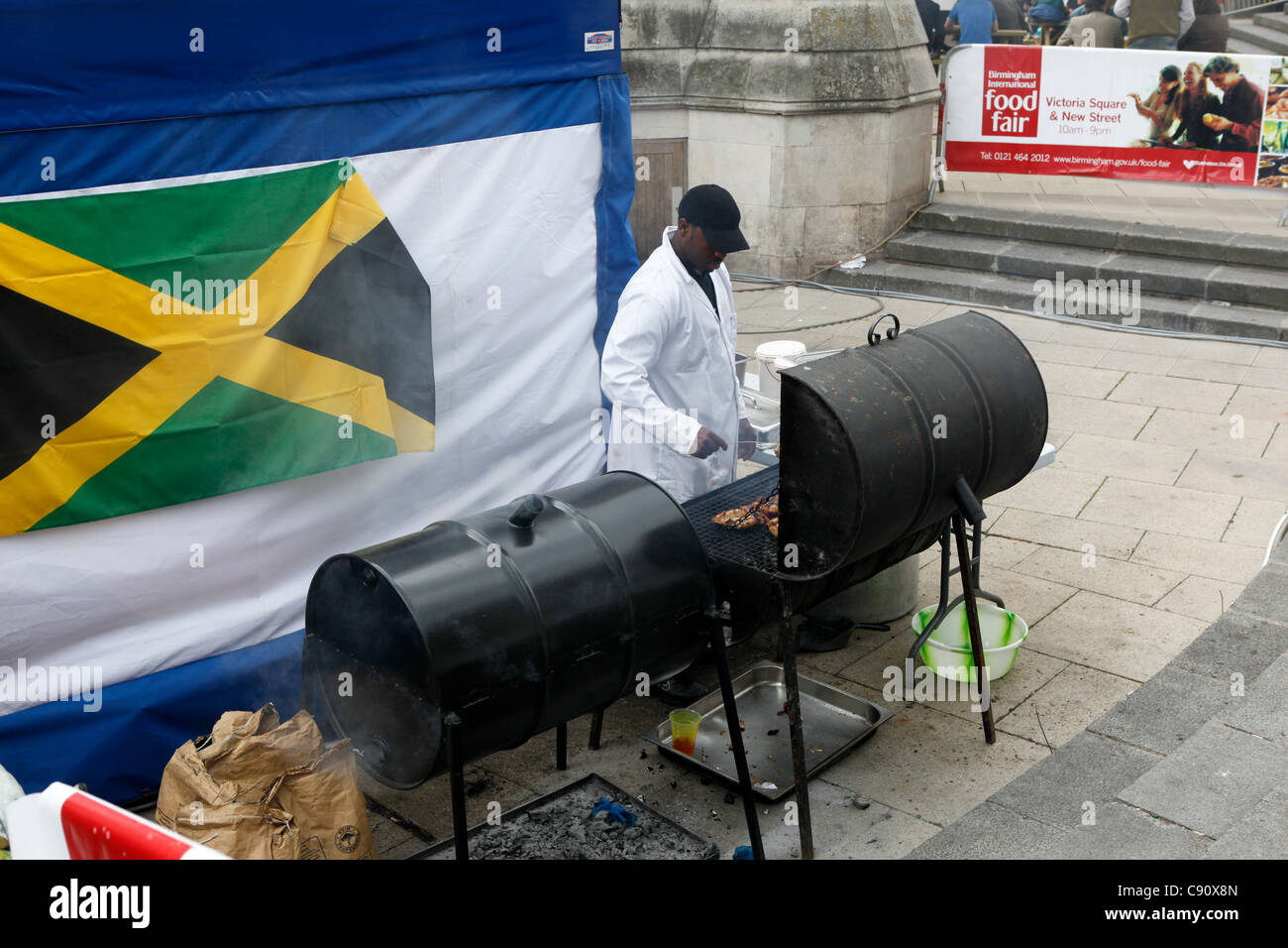 Two oil drums hi-res stock photography and images - Alamy