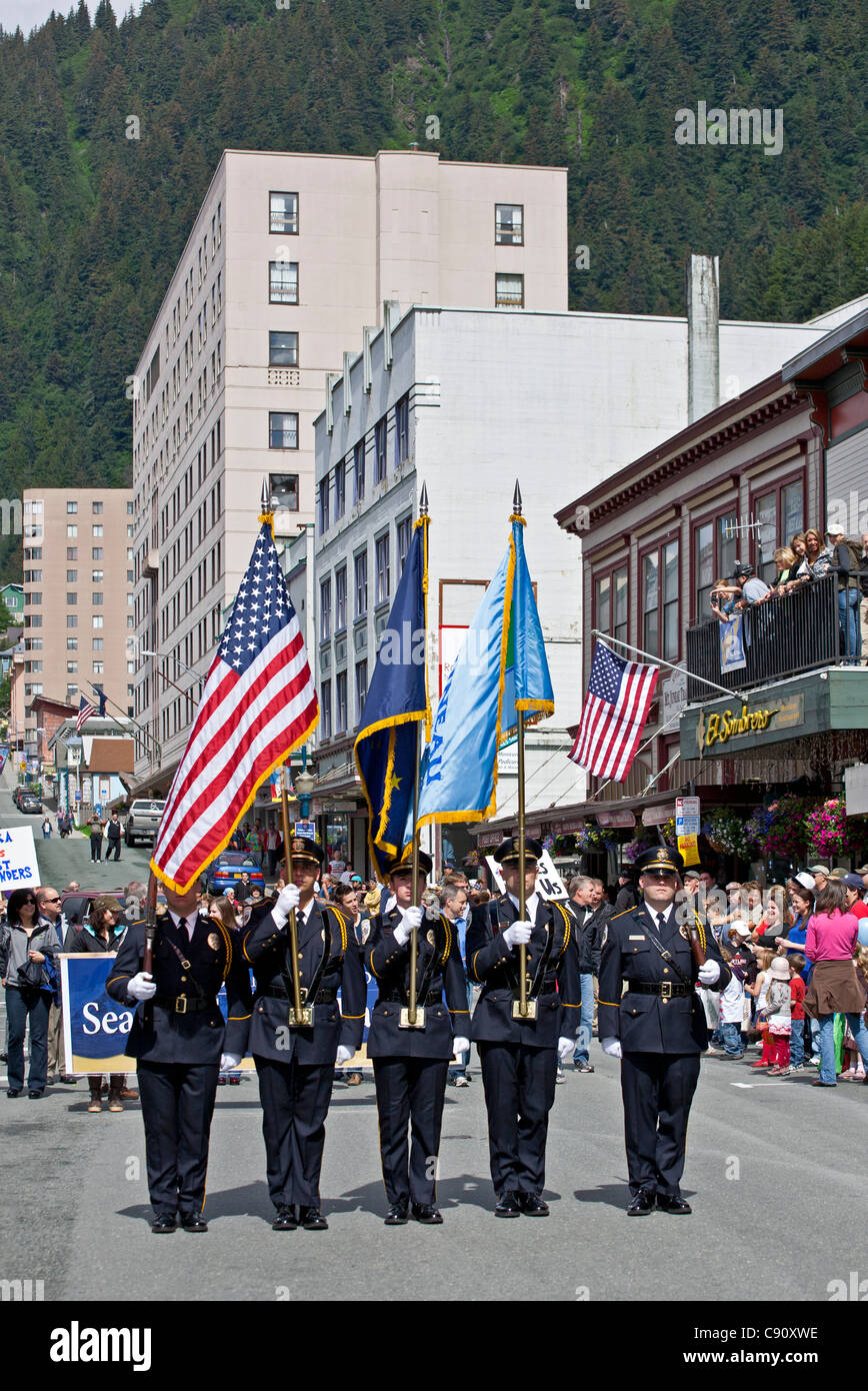 Alaska soldiers hi-res stock photography and images - Alamy