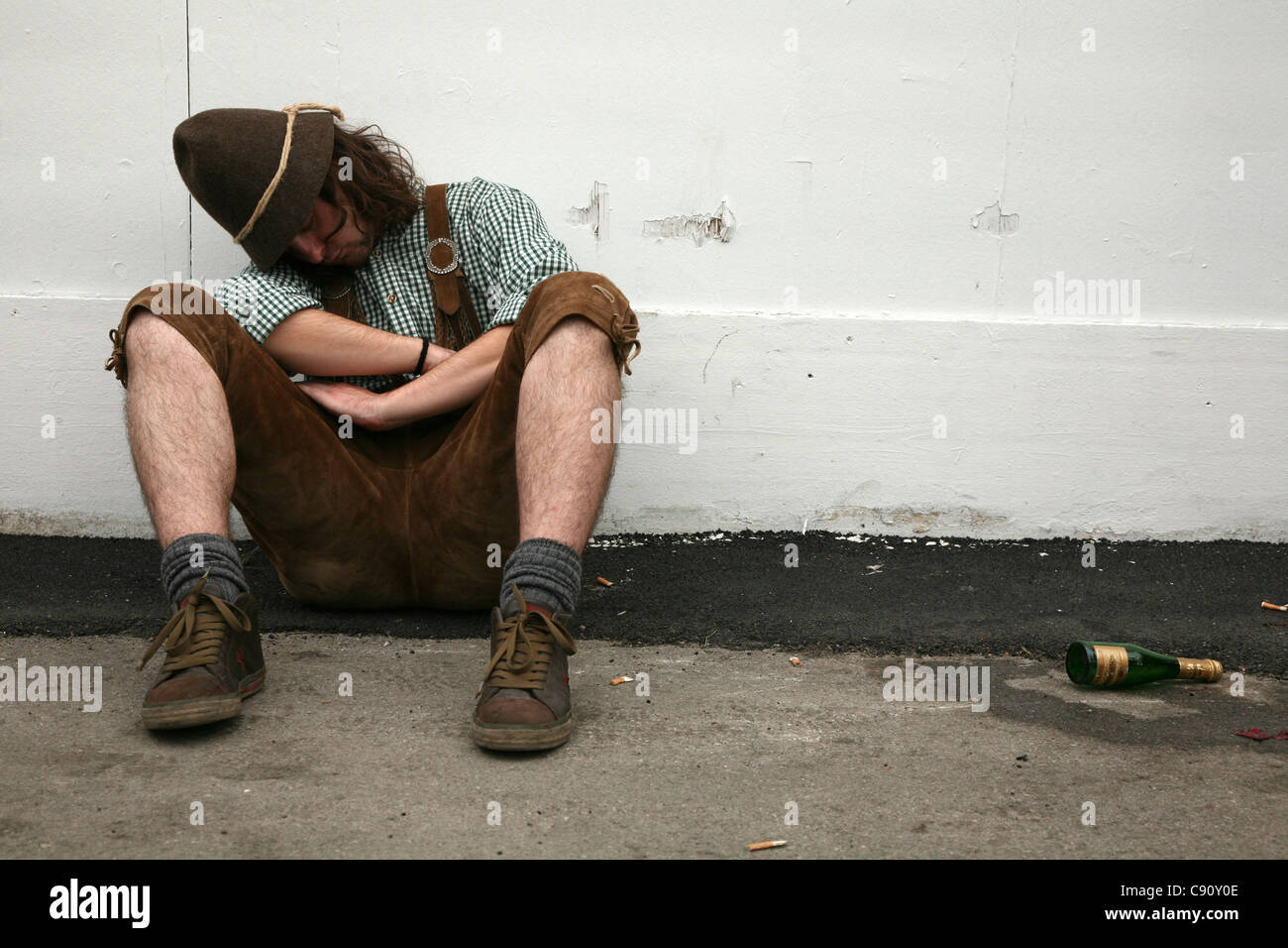 Oktoberfest munich beer drunken hi-res stock photography and images - Alamy