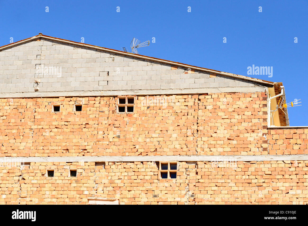 Poor Spanish brickwork in Mallorca Stock Photo - Alamy