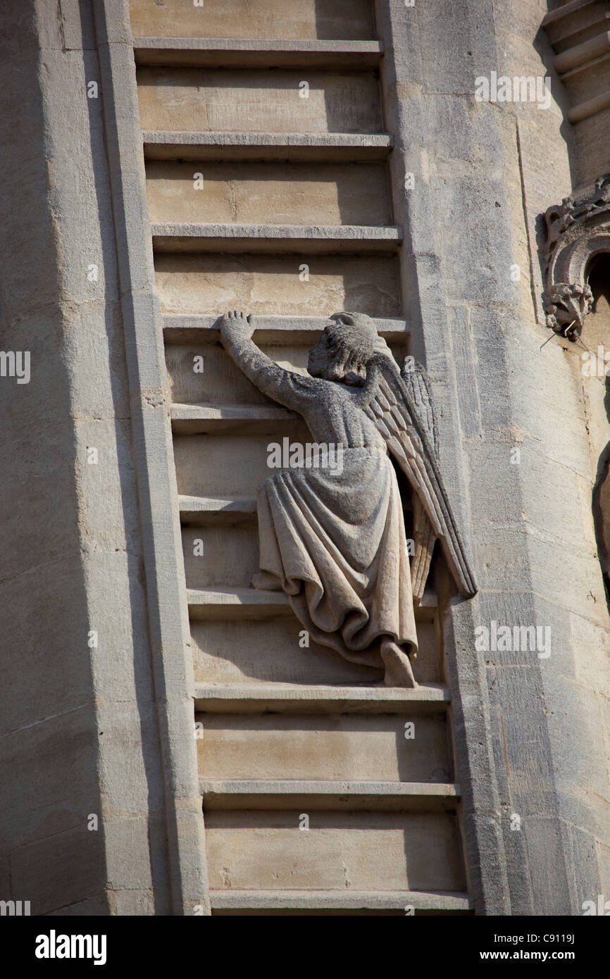Bath abbey angels climbing ladder hi-res stock photography and images ...