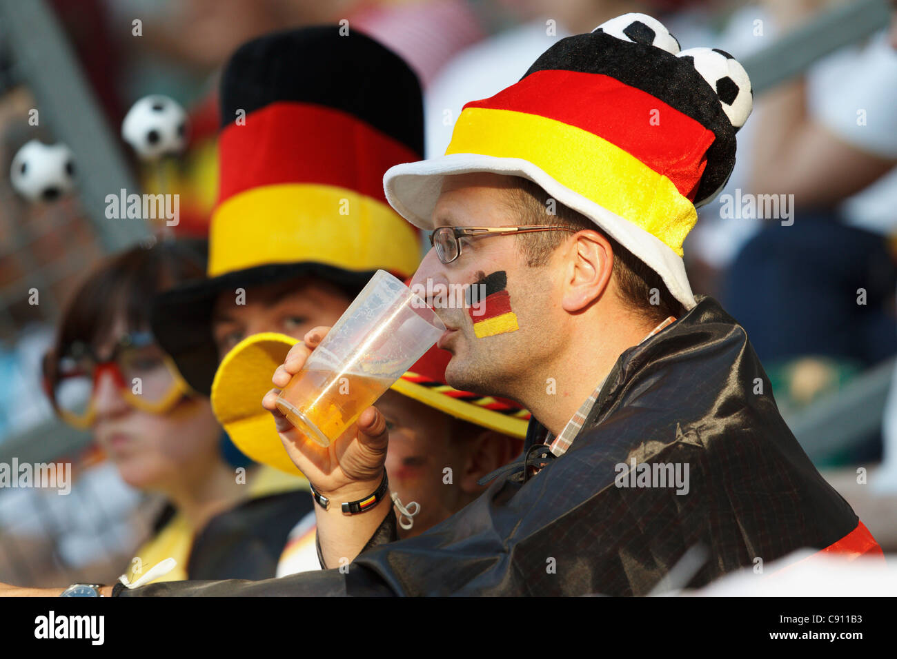 Football fans beer stands hi-res stock photography and images - Alamy