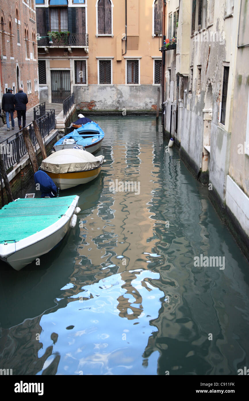 Venice boat hi-res stock photography and images - Alamy