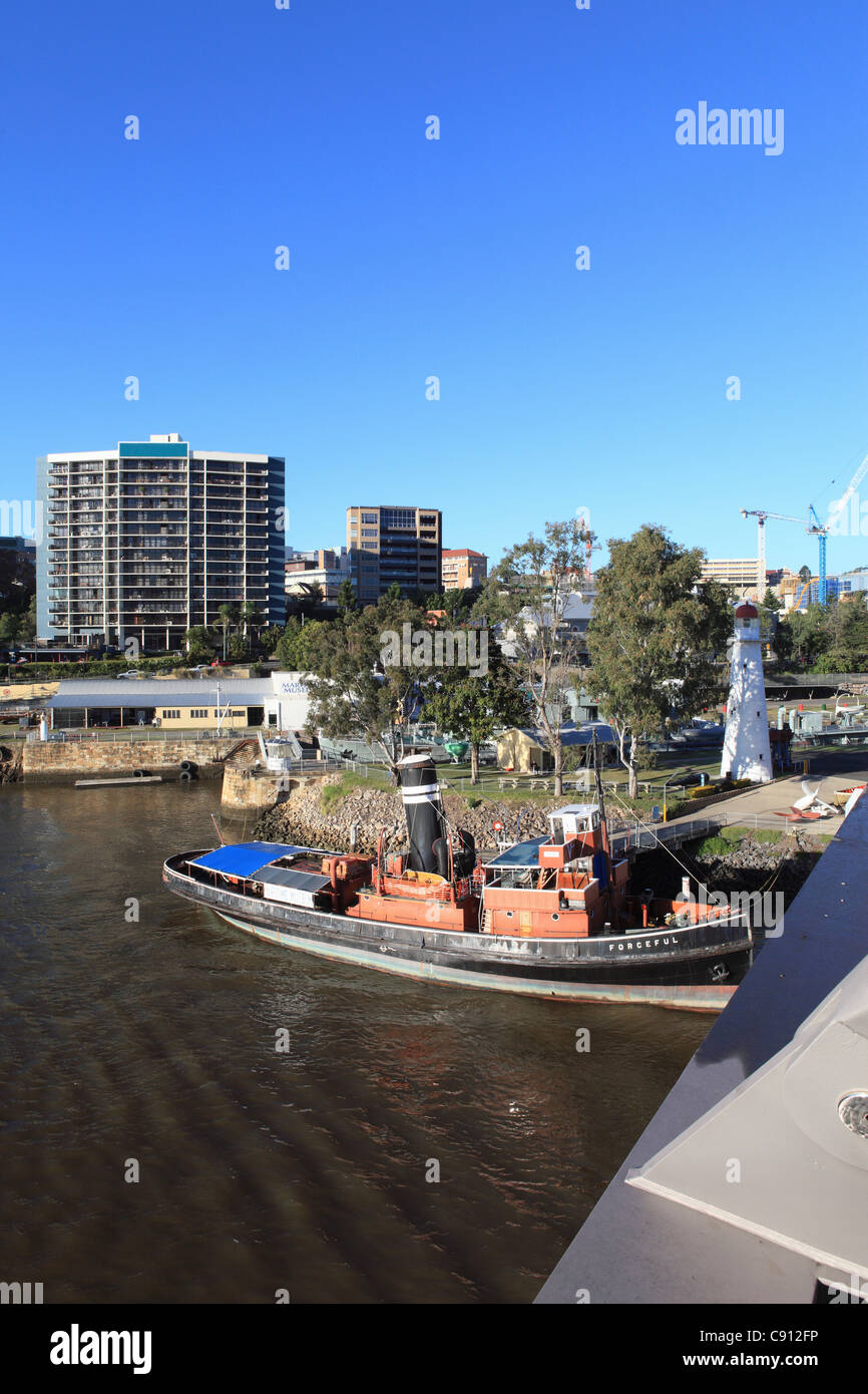 Brisbane maritime museum and the goodwill bridge hi-res stock ...