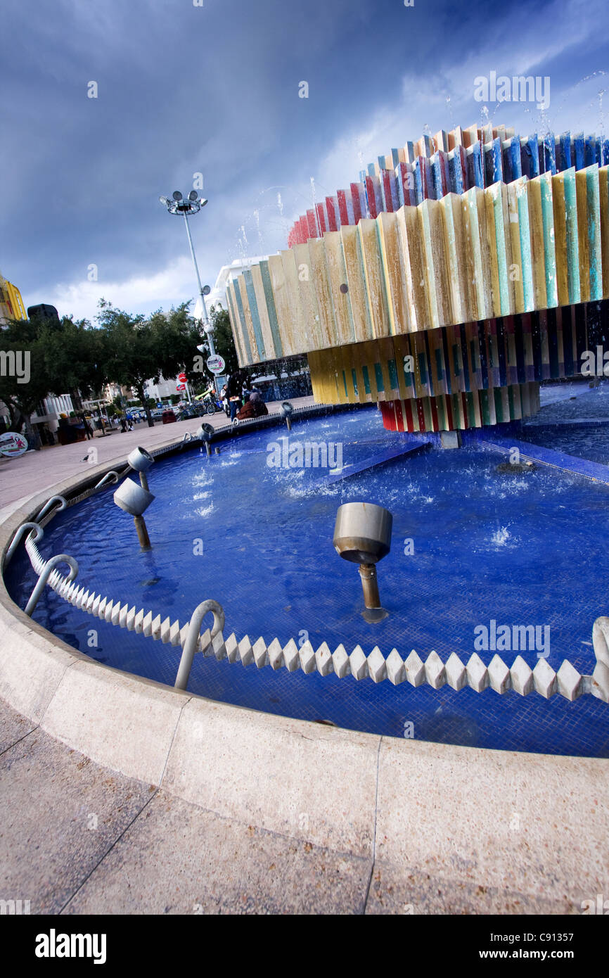 Dizengoff hi-res stock photography and images - Alamy