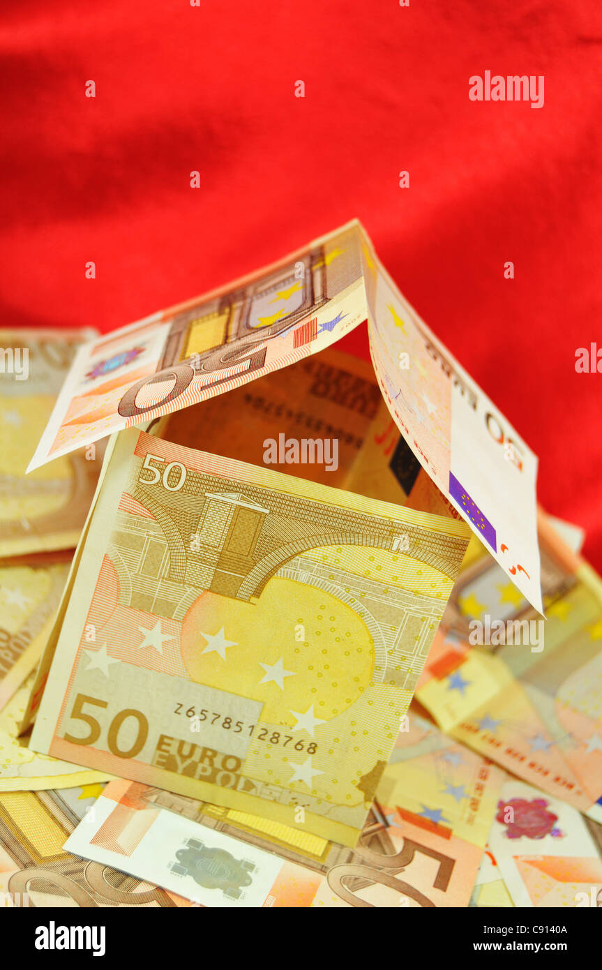 Real estate euros keys hi-res stock photography and images - Alamy