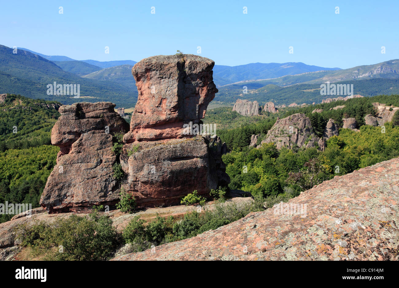 The Belogradshik Rocks are a group of bizarrely shaped sandstone ...
