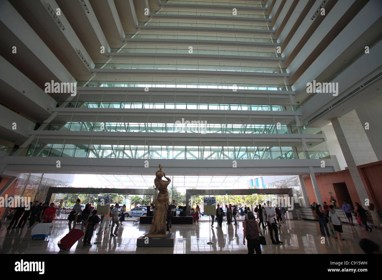 The hall of Marina Bay Sand, Singapore Stock Photo - Alamy