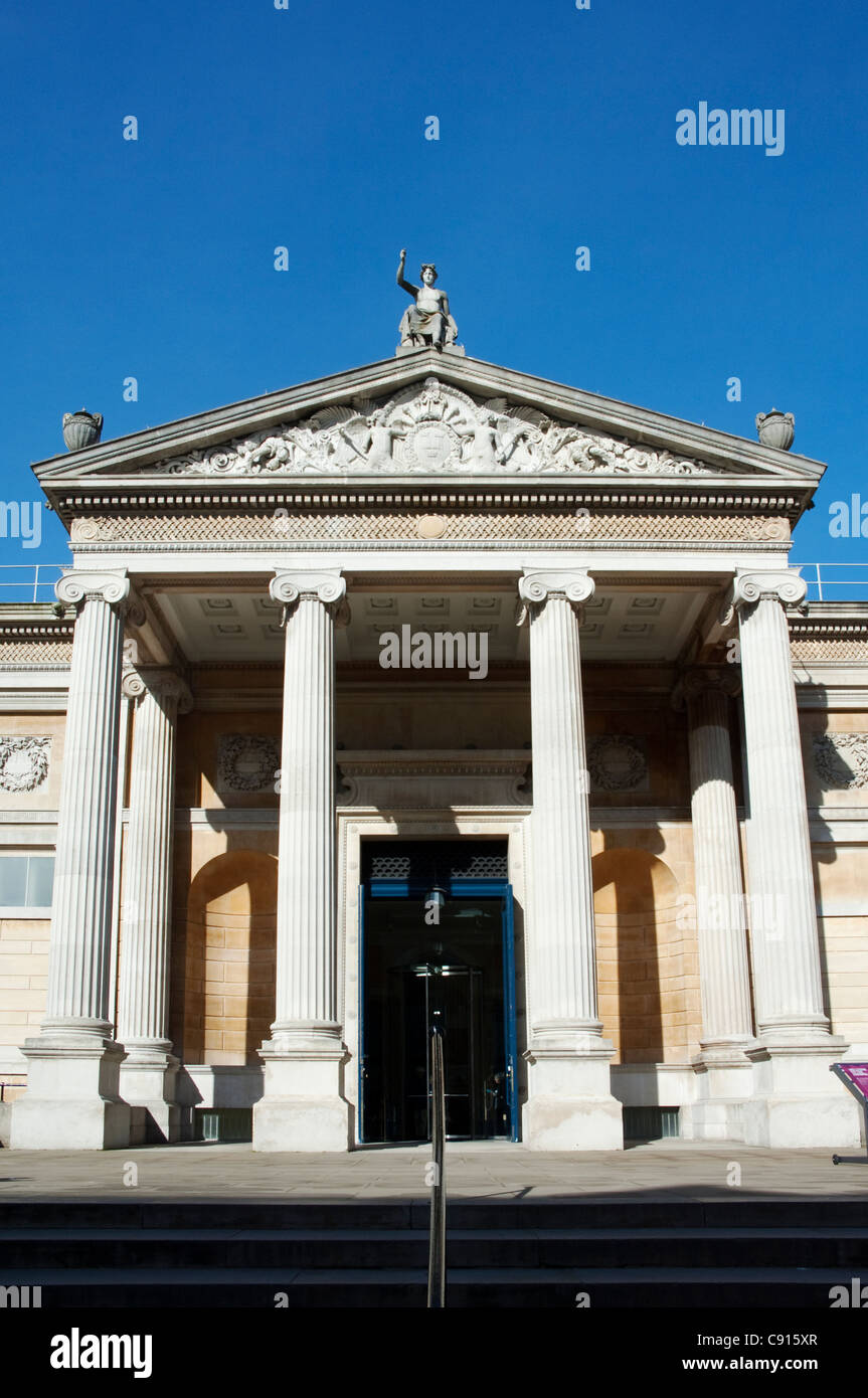 The Ashmolean Museum the Ashmolean Museum of Art and Archaeology on ...