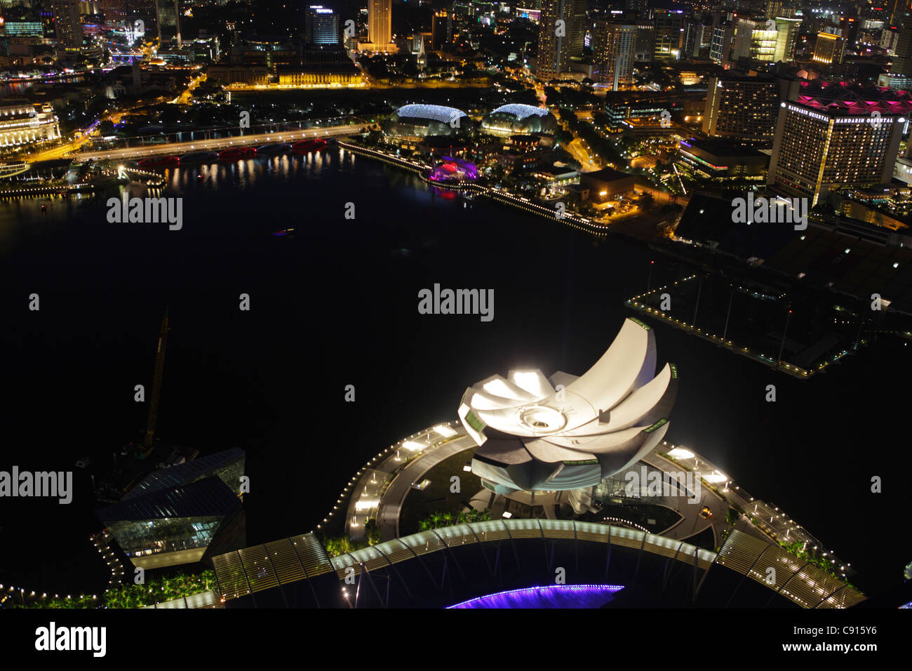 The lotus inspired ArtScience Museum at Marina Bay, Singapore Stock ...