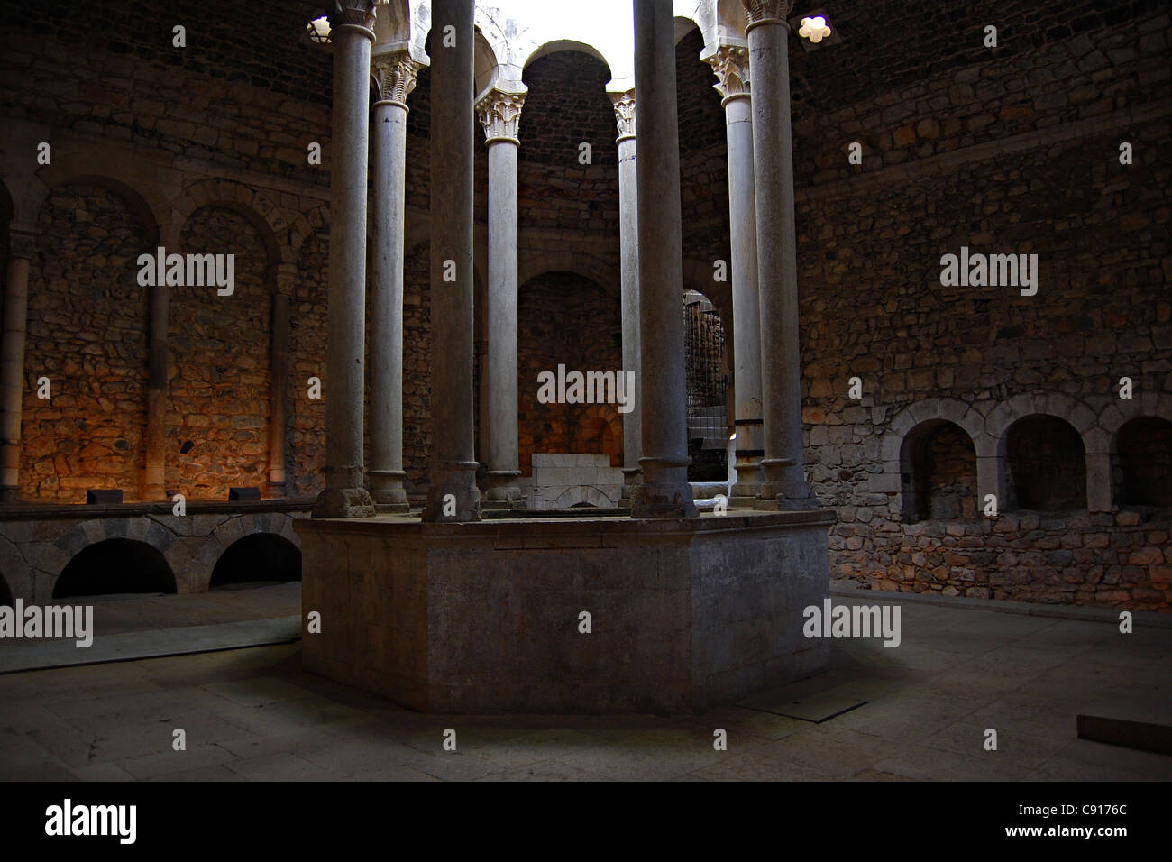 Banys Arabs (Arab Baths), Girona, Spain Stock Photo - Alamy