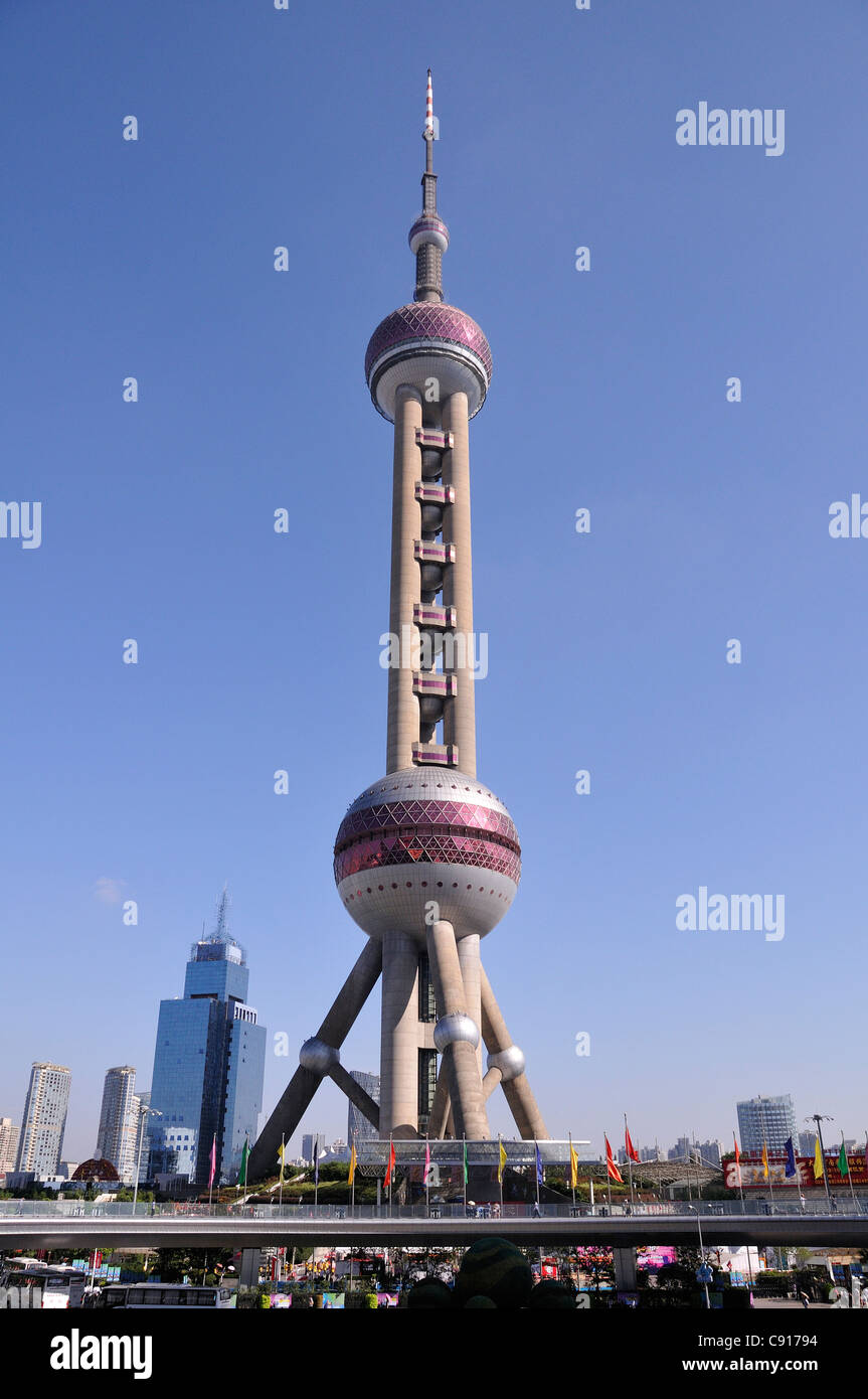 The Oriental Pearl Toweris a TV tower which stands by the side of ...