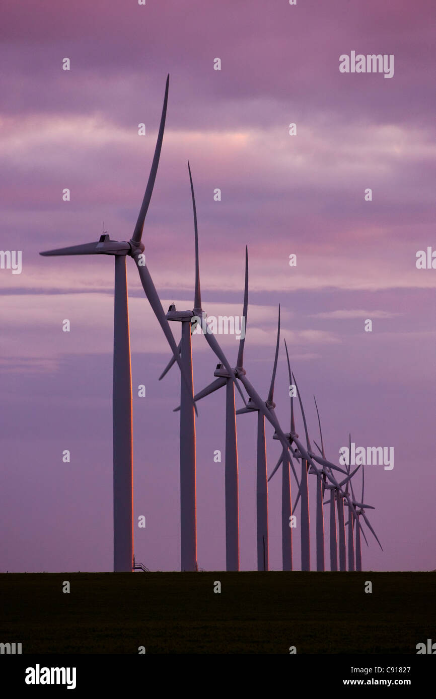 Wind turbines australia hi-res stock photography and images - Alamy