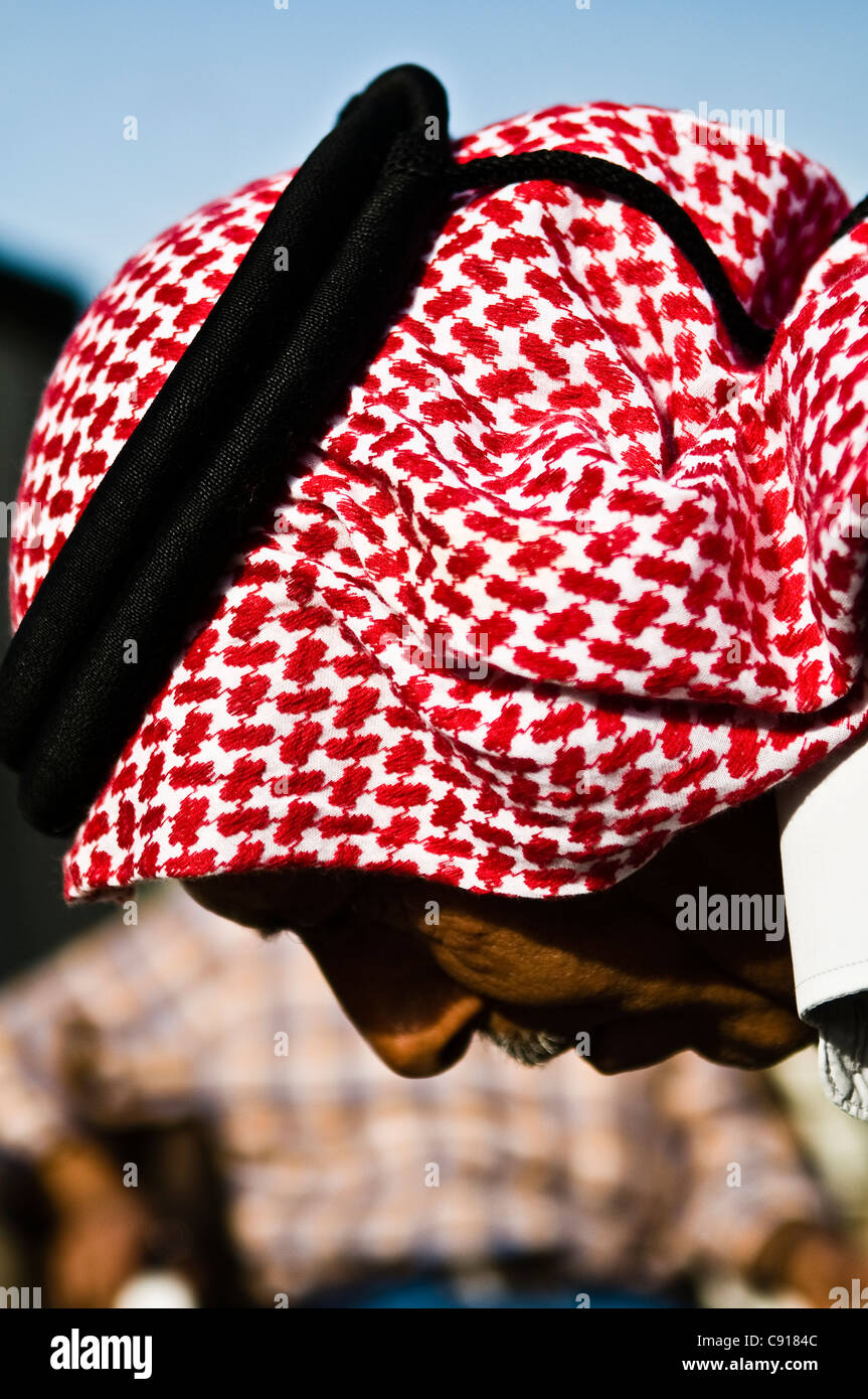 Bedouin man wearing a traditional Kafia in south Jordan Stock Photo - Alamy
