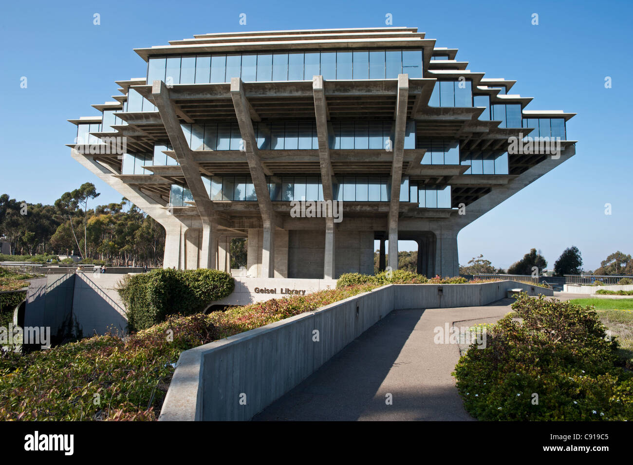 The Geisel Library Building at the UC San Diego campus, La Jolla ...