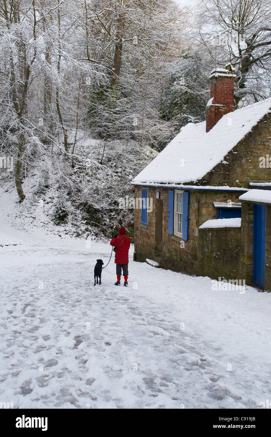 Prebends Cottage is an 18th century cottage on Quarryheads Lane on the ...