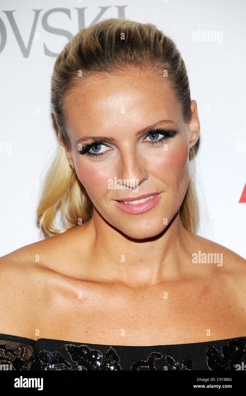 Keren Craig at arrivals for 15th Annual Accessories Council Excellence ...