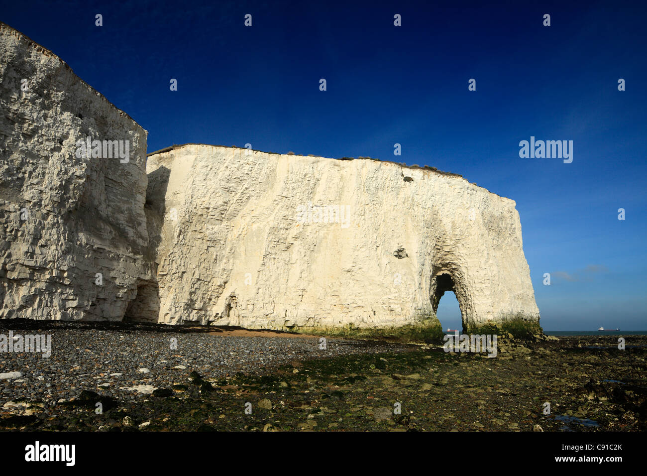 kingsgate bay, kent hi-res stock photography and images - Alamy