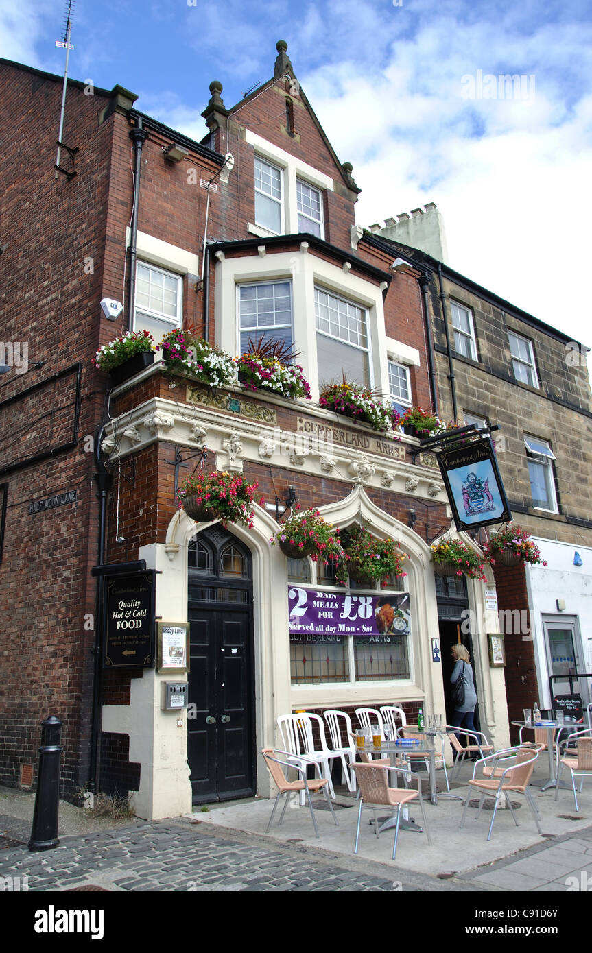 Tynemouth tourism hi-res stock photography and images - Alamy