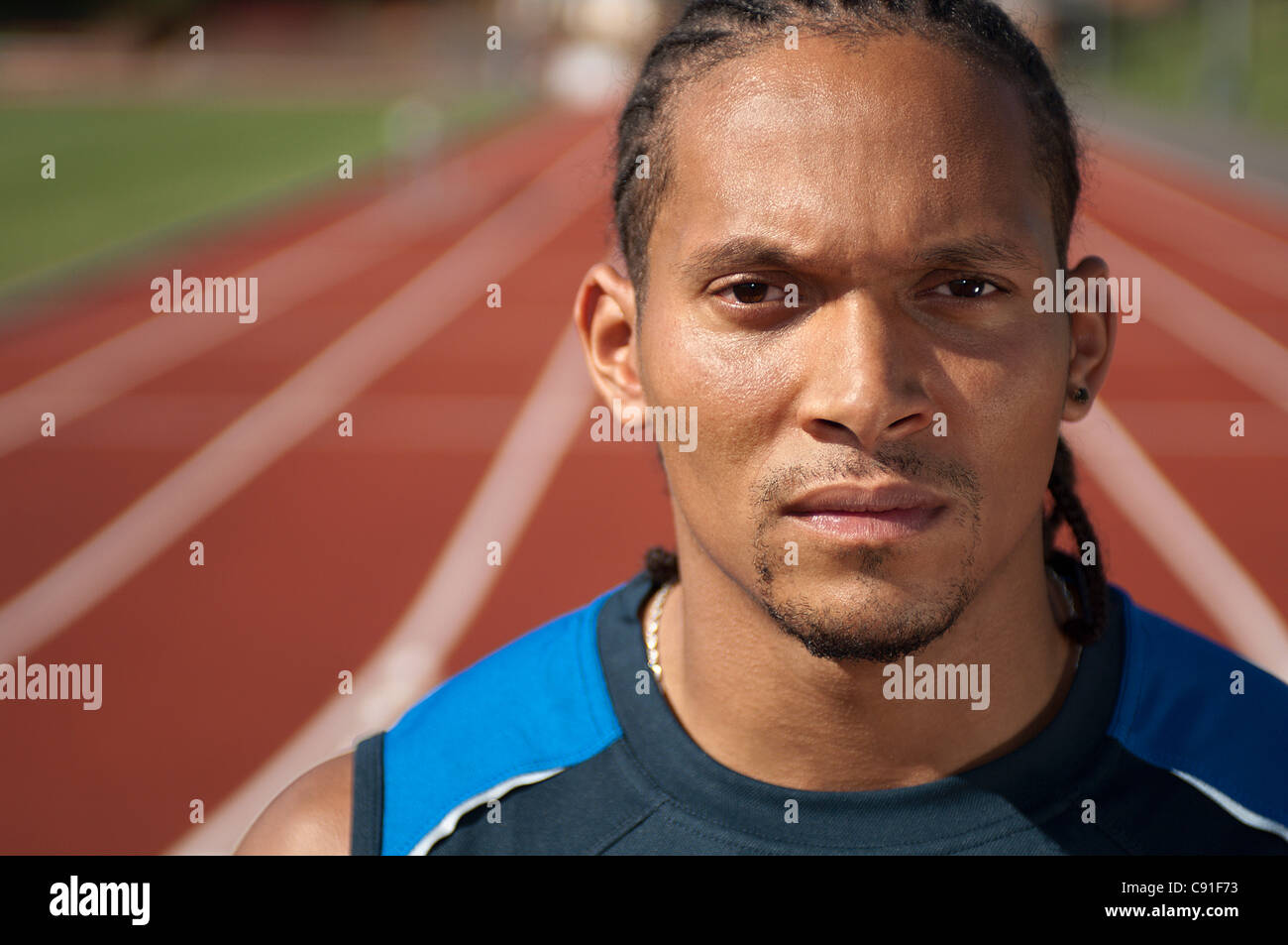 Guy competing track hi-res stock photography and images - Alamy