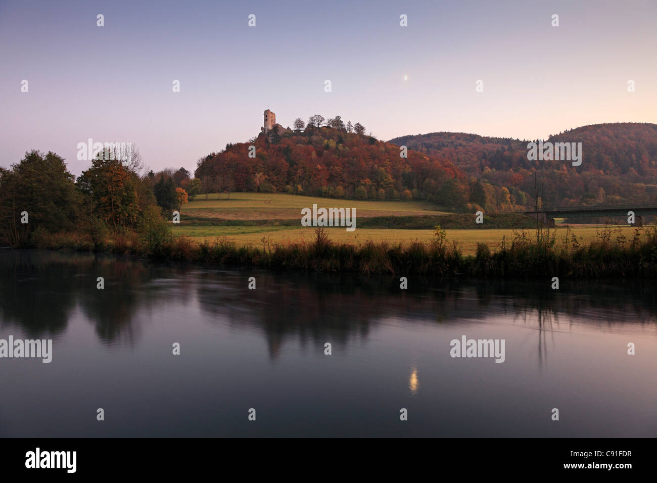 Neudeck castle above the Wisent valley, Fraenkische Schweiz, Franconia ...