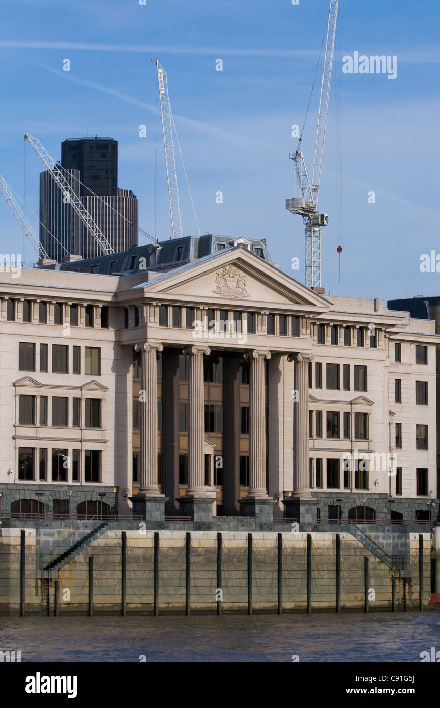 Neoclassical building hi-res stock photography and images - Alamy