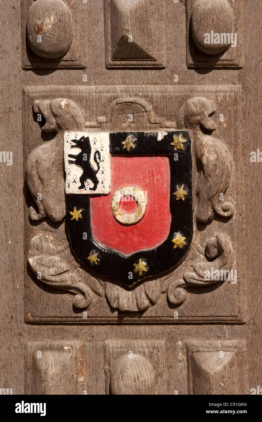 The doors on the main gate to the Bodleian Library on Catte Street have ...