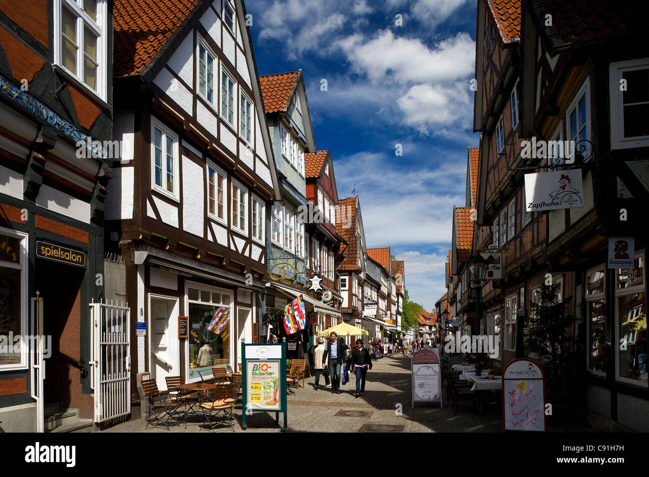 Half timbered houses in the old town of celle hi-res stock photography ...