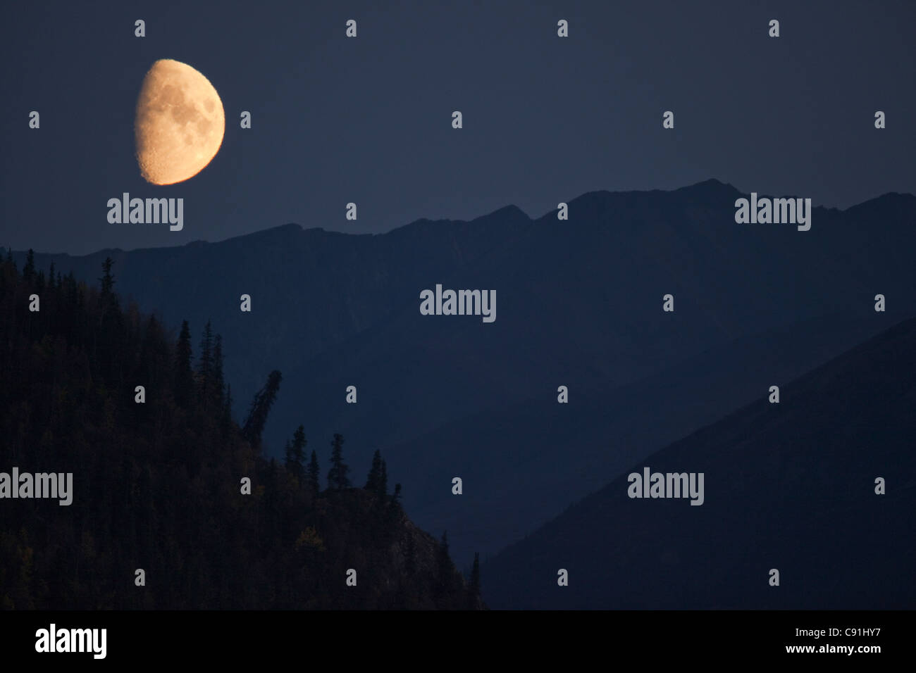 Moonrise night nighttime hi-res stock photography and images - Alamy