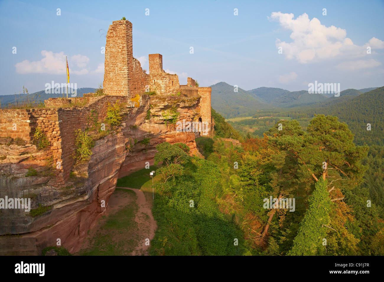 Castles of dahn hi-res stock photography and images - Alamy