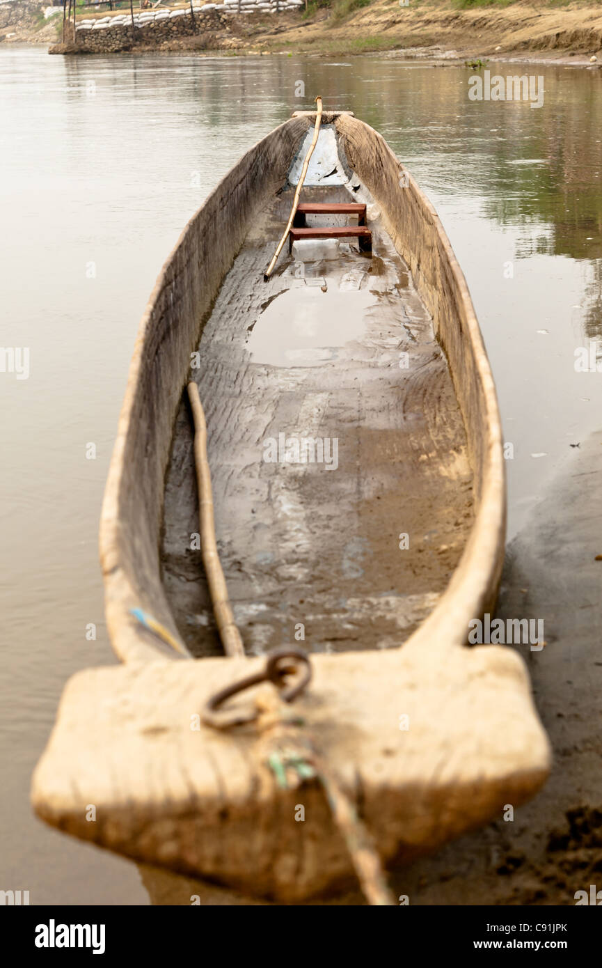 Nepal boat hi-res stock photography and images - Alamy