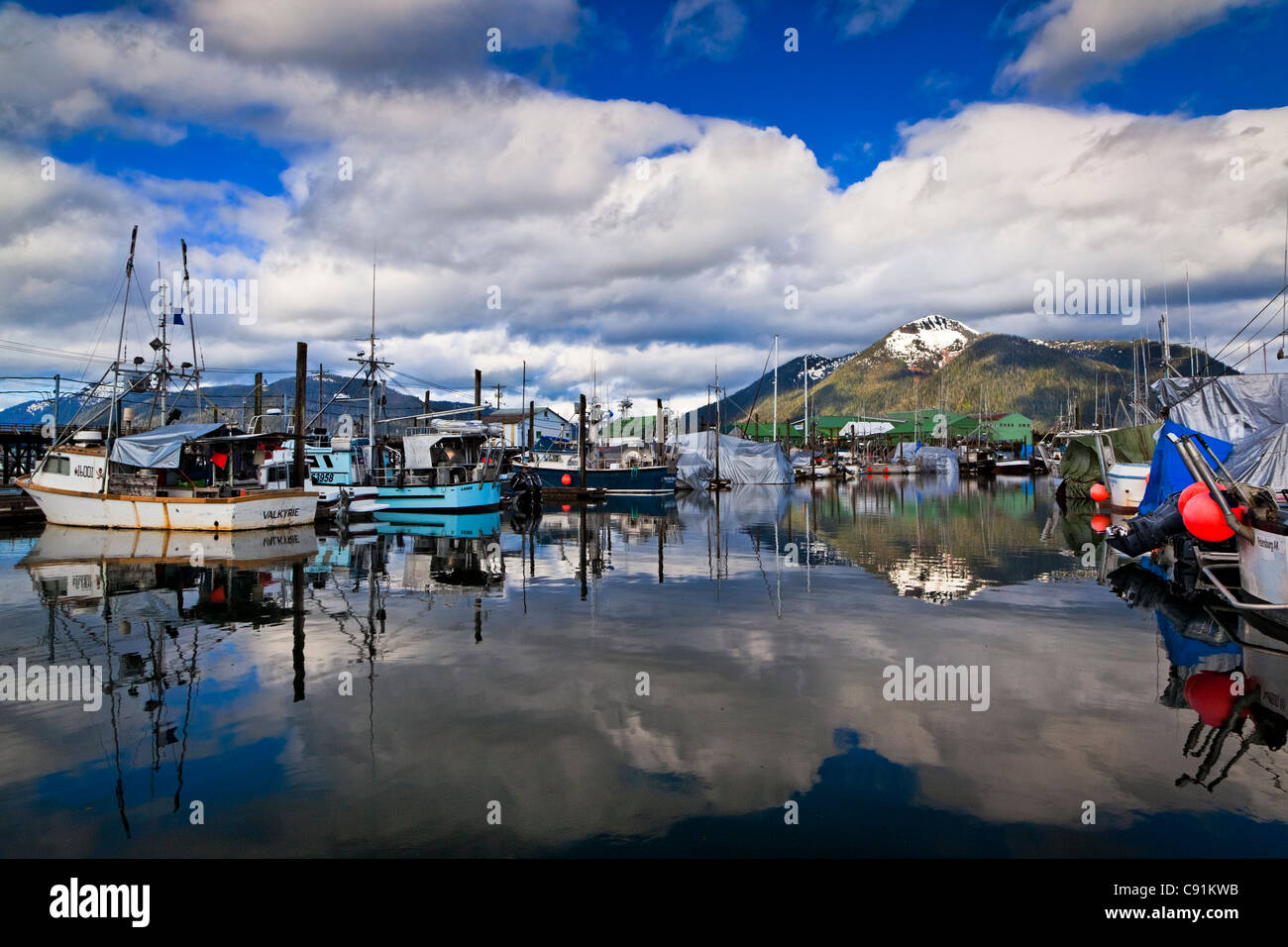 Fishing boats and Ocean Beauty Seafoods Cannery at North Harbor ...