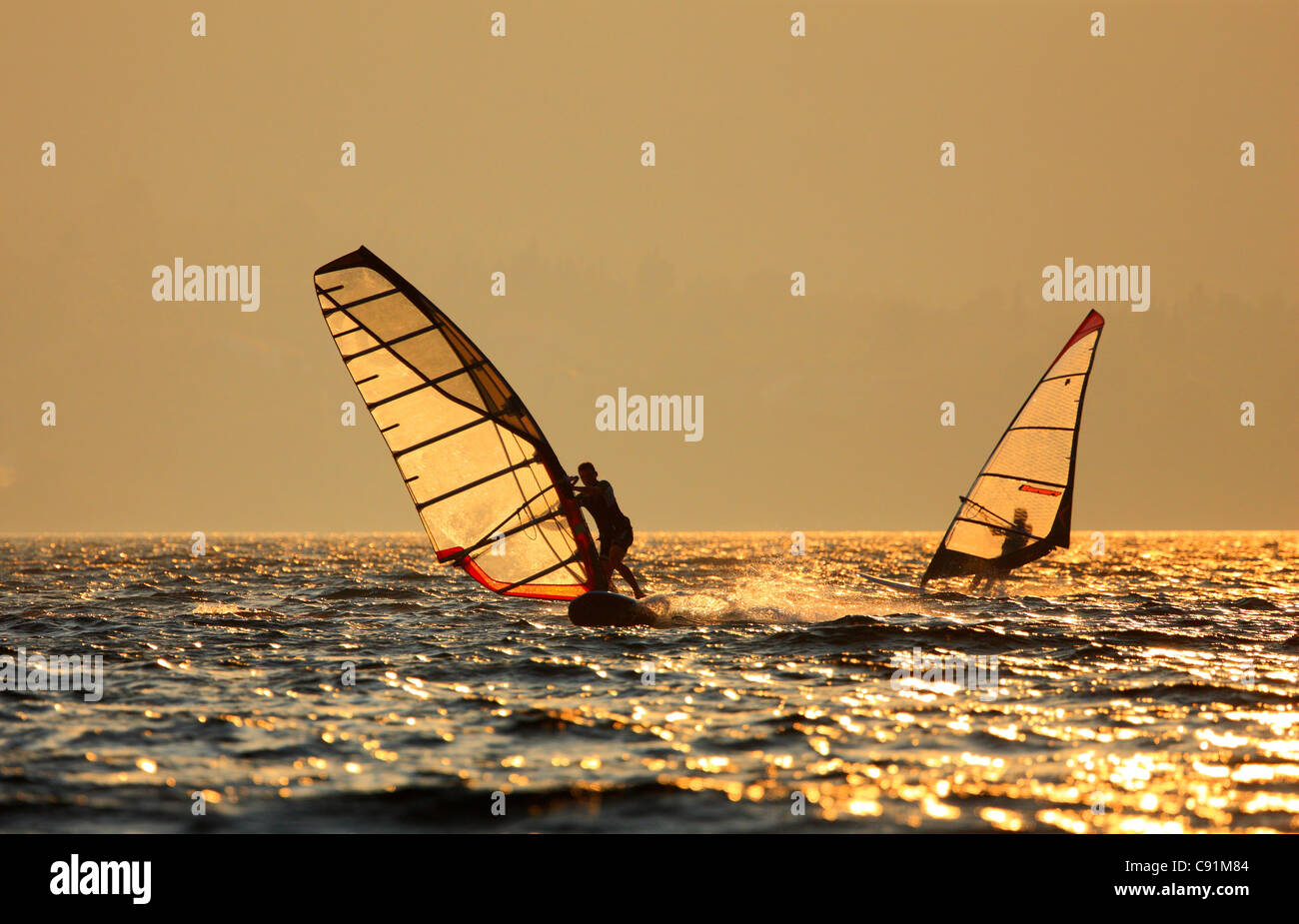 Extreme surfers hi-res stock photography and images - Alamy