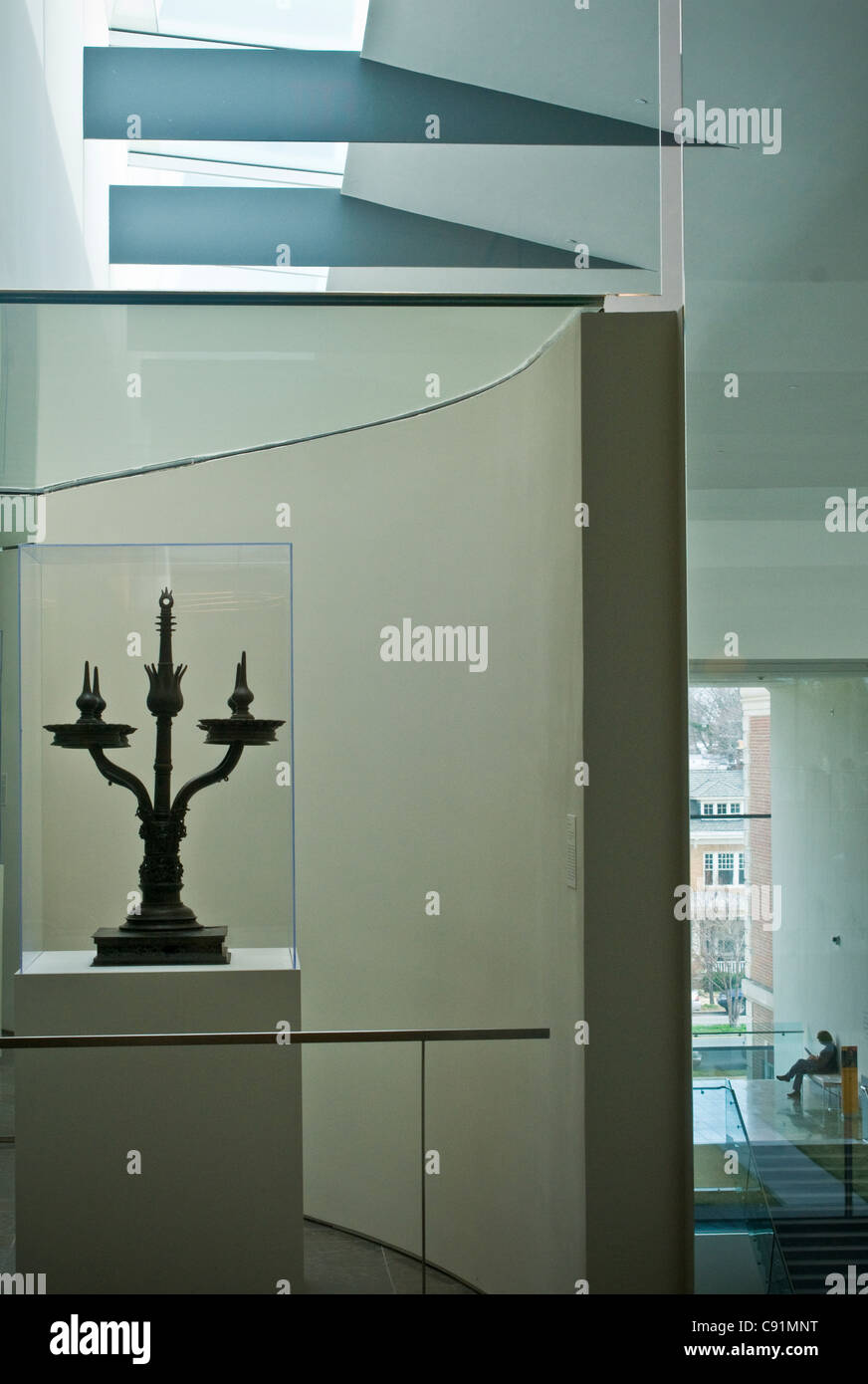 Modern style museum gallery Stock Photo - Alamy