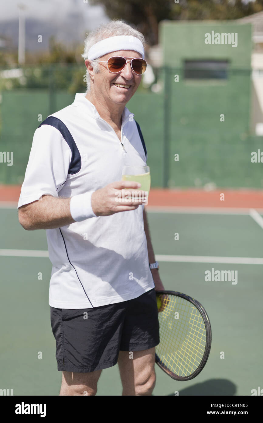 Lemonade drinker hi-res stock photography and images - Alamy