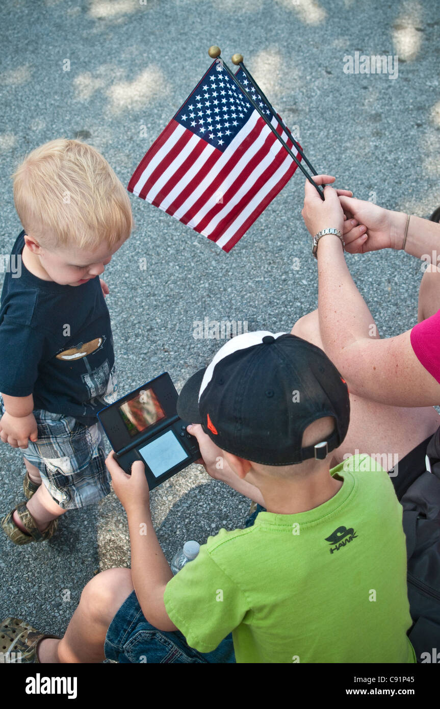 Small town suburban patriotic hi-res stock photography and images - Alamy
