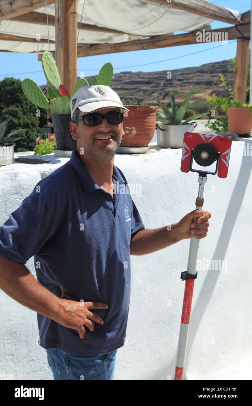 Geodetic surveyor hi-res stock photography and images - Alamy