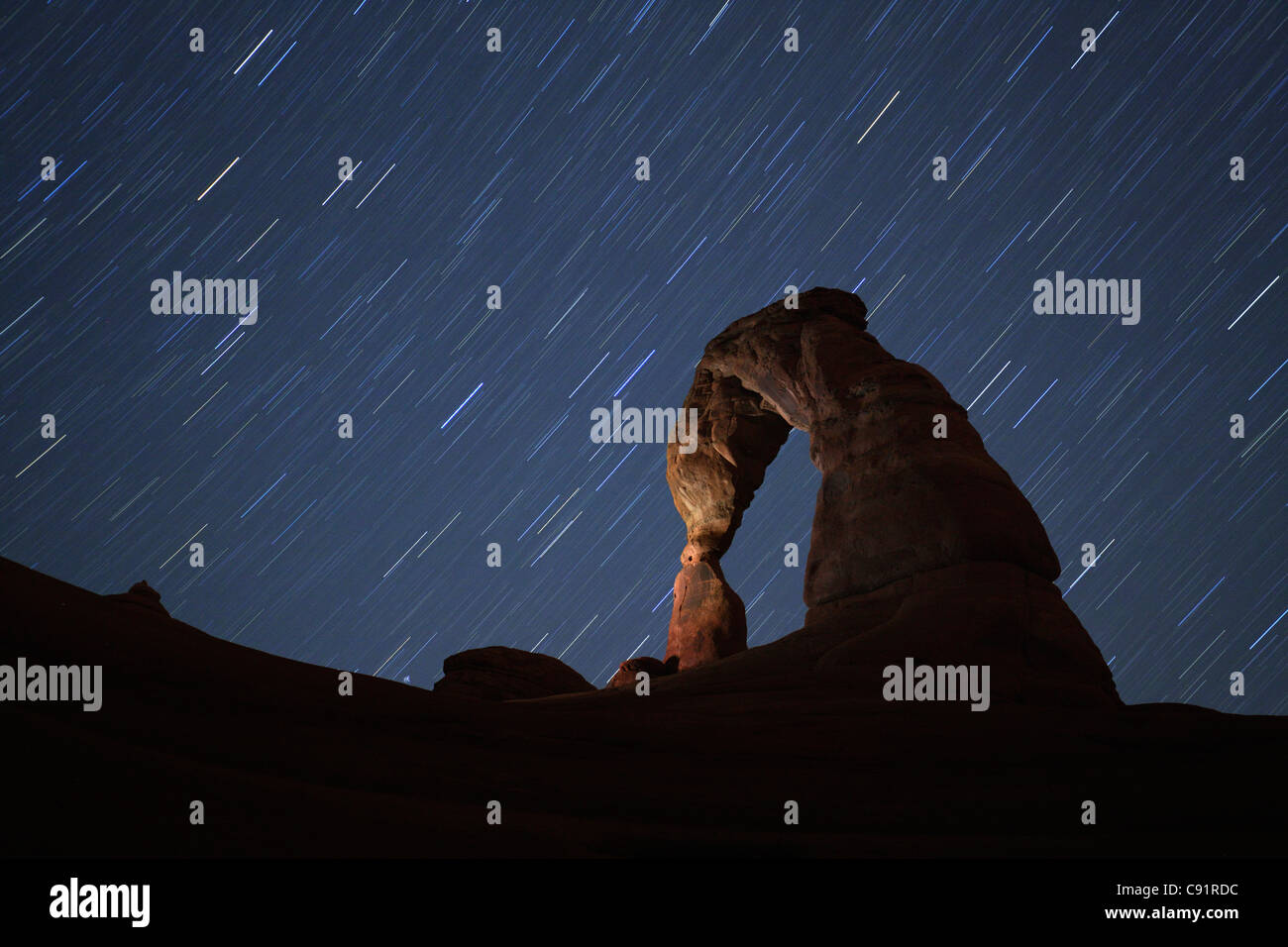 Delicate Arch below the stars, Arches National Park Stock Photo - Alamy