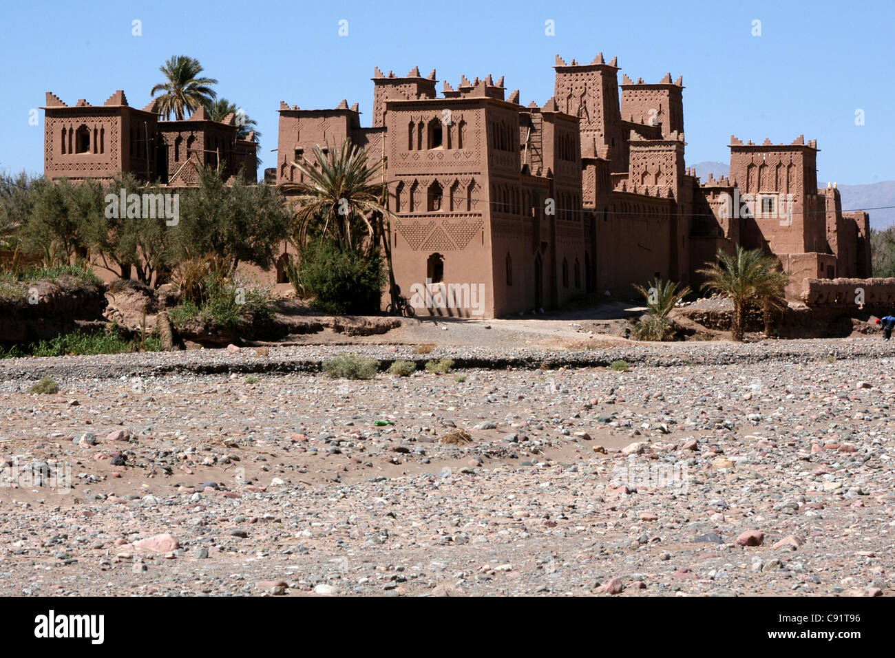 Skoura traditional moroccan kasbah in hi-res stock photography and ...