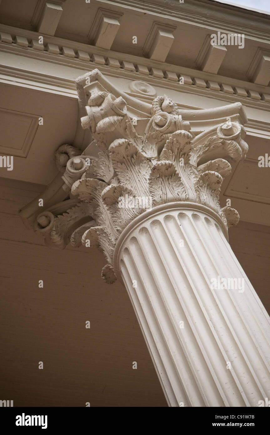 Sturdy column hi-res stock photography and images - Alamy