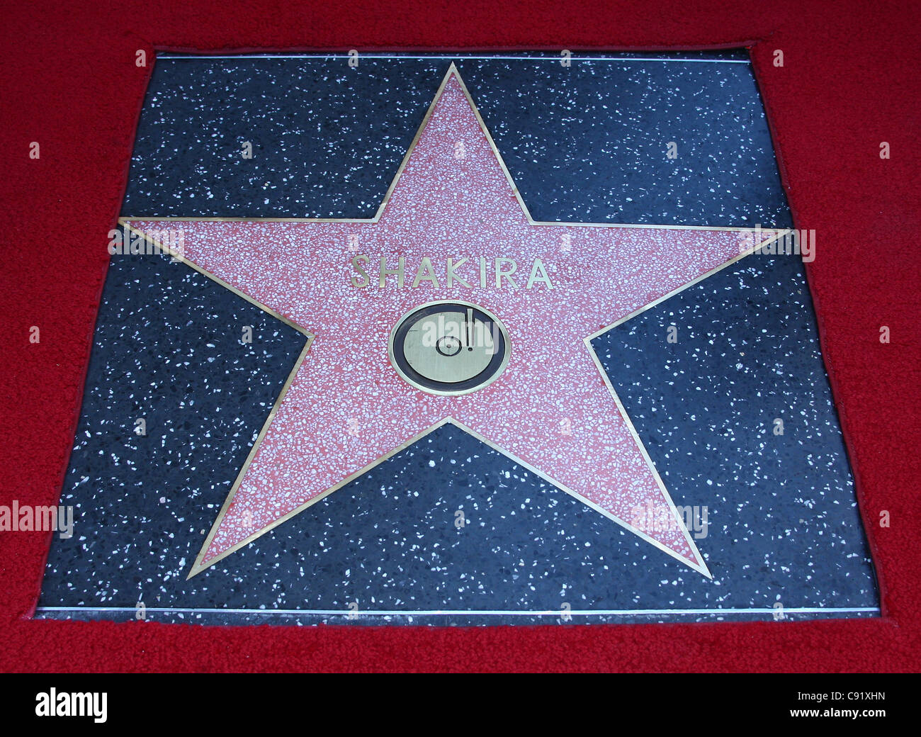 Shakira Walk Of Fame Star Shakira Honored With A Star On The Hollywood
