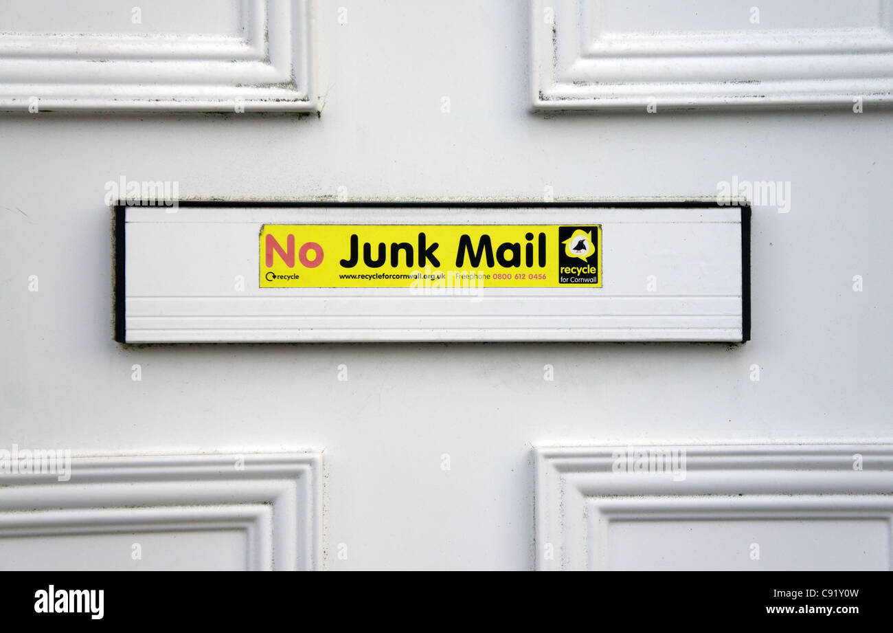 A " no junk mail " notice on a letter box Stock Photo - Alamy