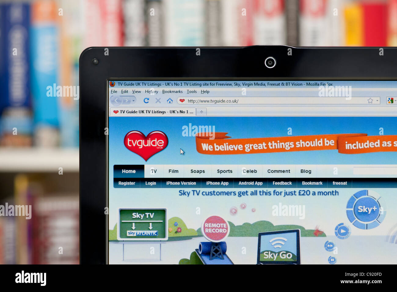 Tv guide hi-res stock photography and images - Alamy